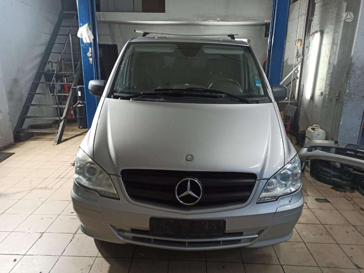 Mercedes-Benz Vito dalimis. Prekiaujame renault volvo dacia bmw ...