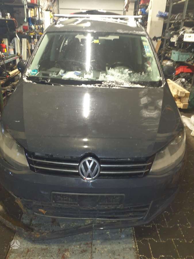 Volkswagen Sharan dalimis. Variklio kodas cff pavaru dezes nll adblue ...