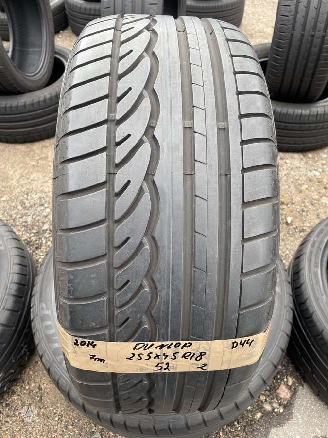 Dunlop, vasarinės 255/45 R18 | A25407181