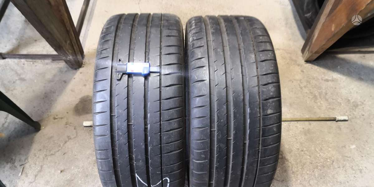 Michelin Pilot Sport 4S, summer 265/30 R21 | A26213532