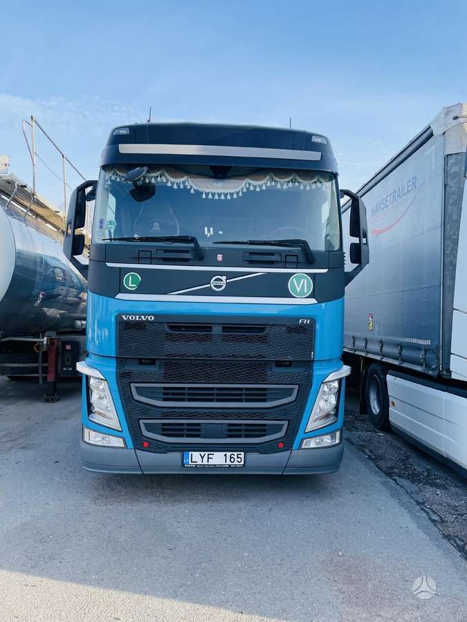 Volvo FH, tractor truck rental 2019-12 m., | A27124983