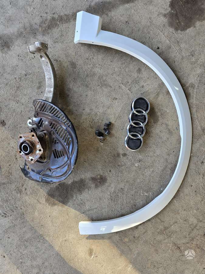 Audi e-tron Tik tai kas nuotraukoje kainos sutartinės stebule priekis d ...