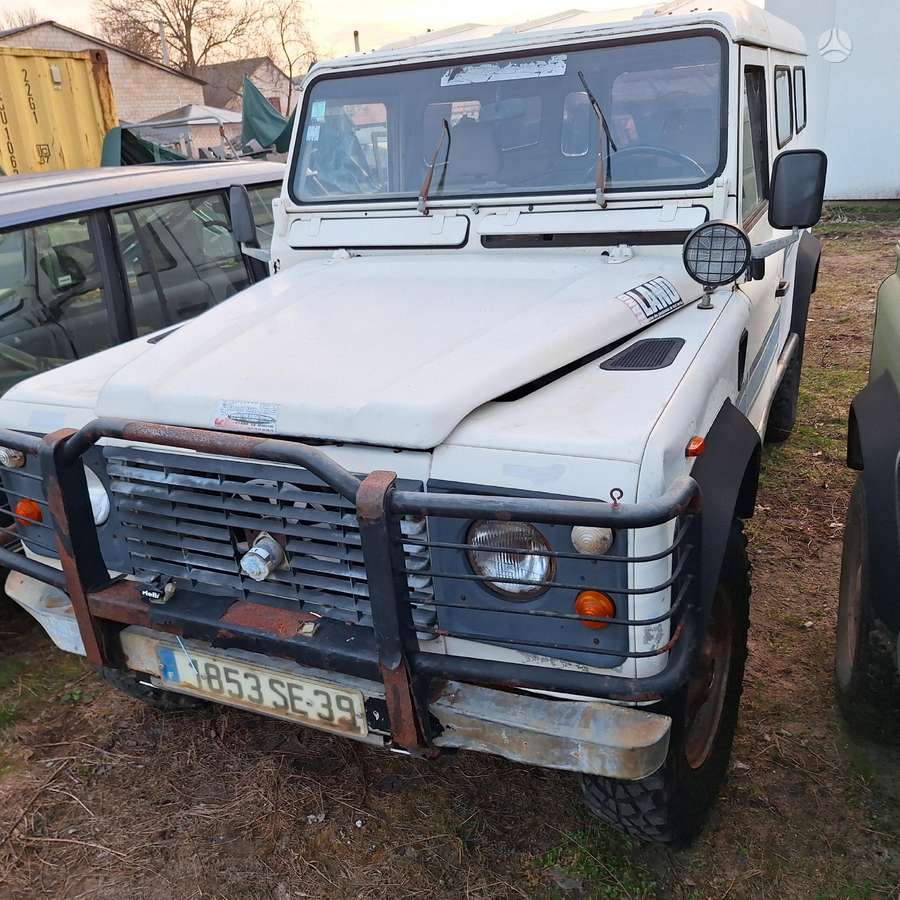 Land Rover Defender, 2.5 l., off-road / crossover 1988-05 m., | A28030410