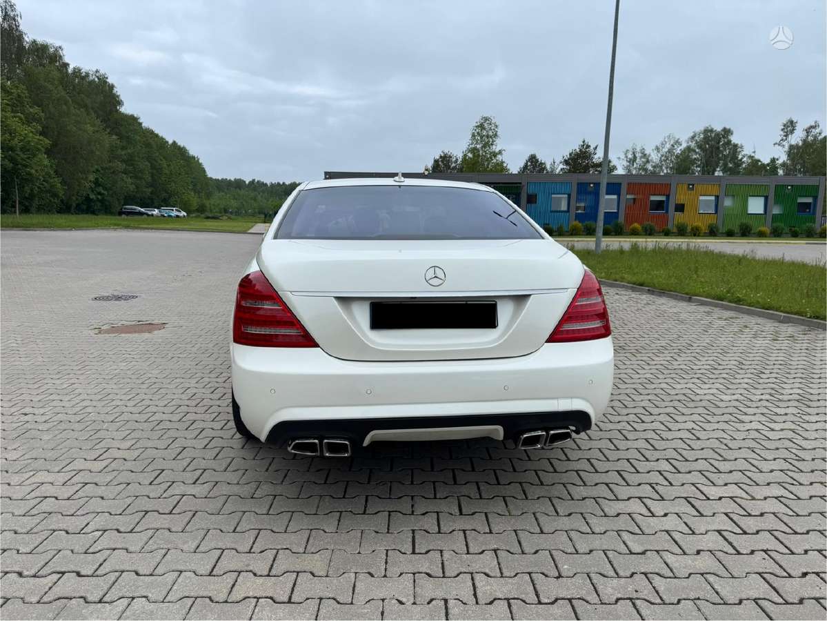 Mercedes-Benz S550, 5.5 l., sedanas 2010 m., | A28446702