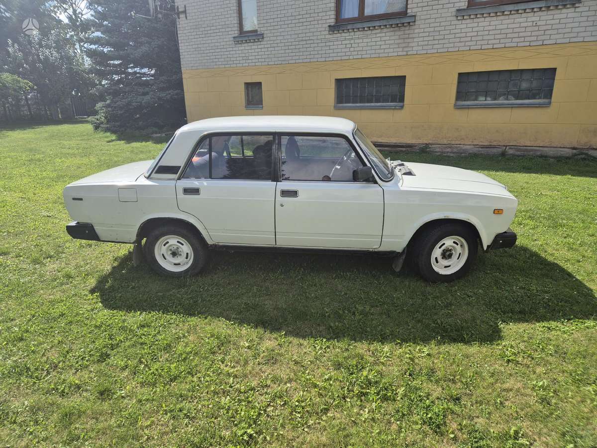 Lada 2107, 1.5 l., sedanas 1989-04 m., | A28802745