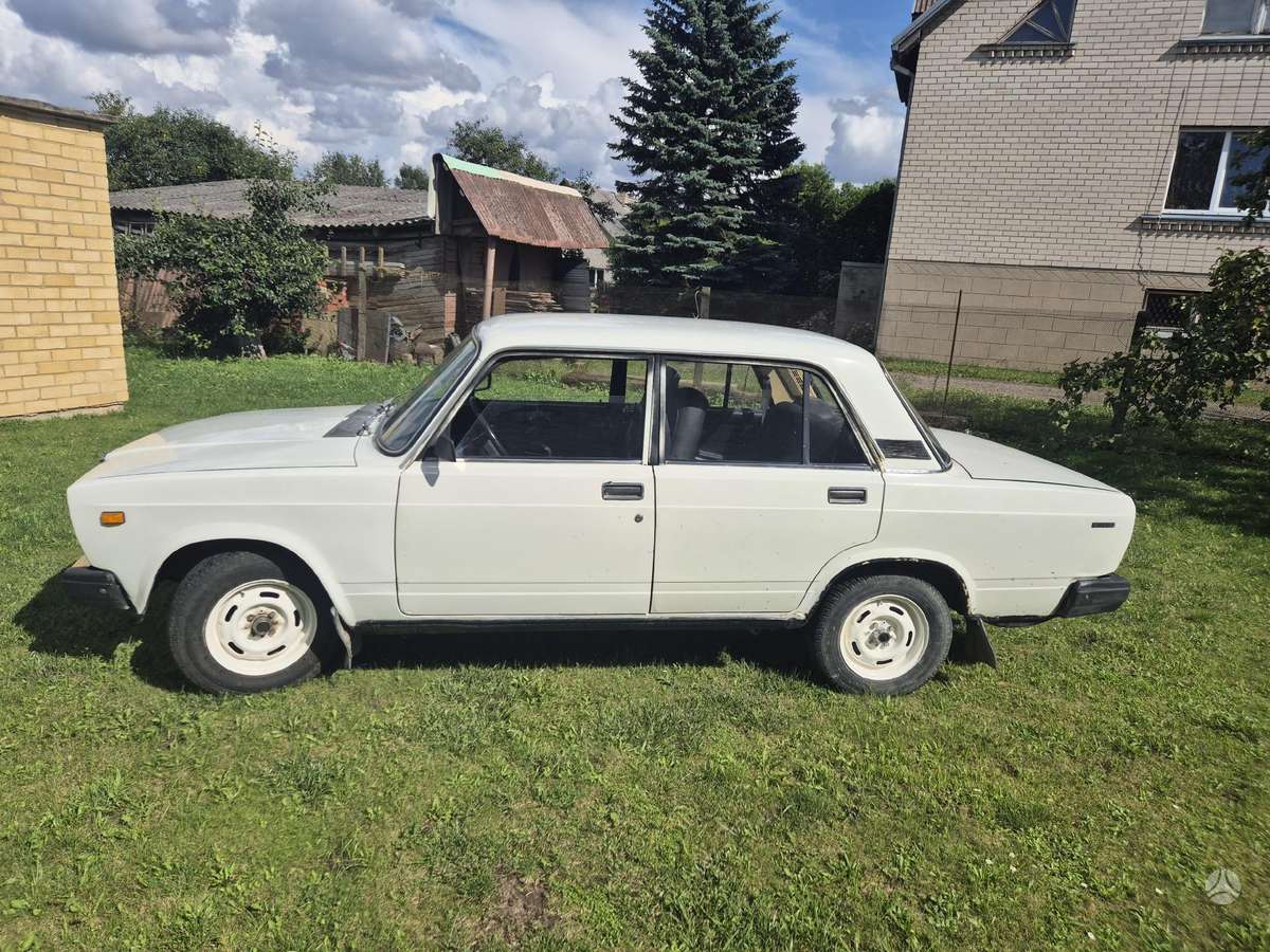 Lada 2107, 1.5 l., sedanas 1989-04 m., | A28802745