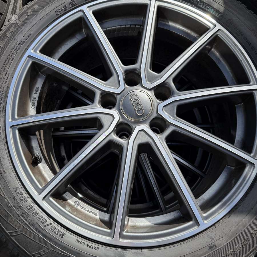 Audi, light alloy, R18 | A29137751