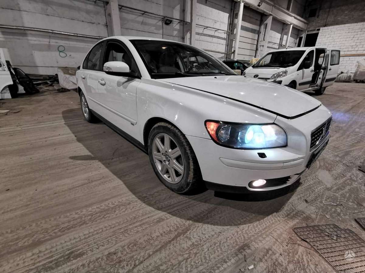 Volvo S40 dalimis. 2025 10 25 pigios dalys vilniuje 37068744056 ardoma ...