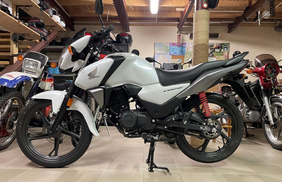 Honda CB 125cc, street / klasikiniai 2022-05 m., | A29394770