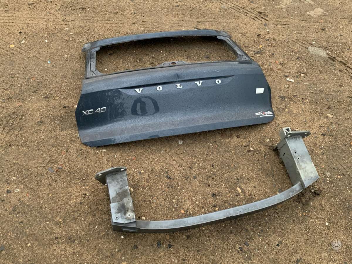 Volvo XC40, 31655988,32133577,32342524,31457584,32277211, Naudotos ...