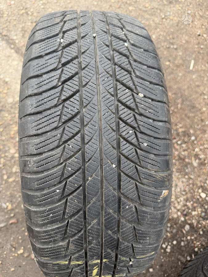 Bridgestone BLIZZAK LM001, ziemas 205/55 R16 | A29757127