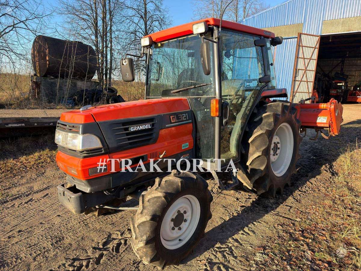Kubota NAUJA SIUNTA+NUOLAIDOS, traktoriai | A29761375