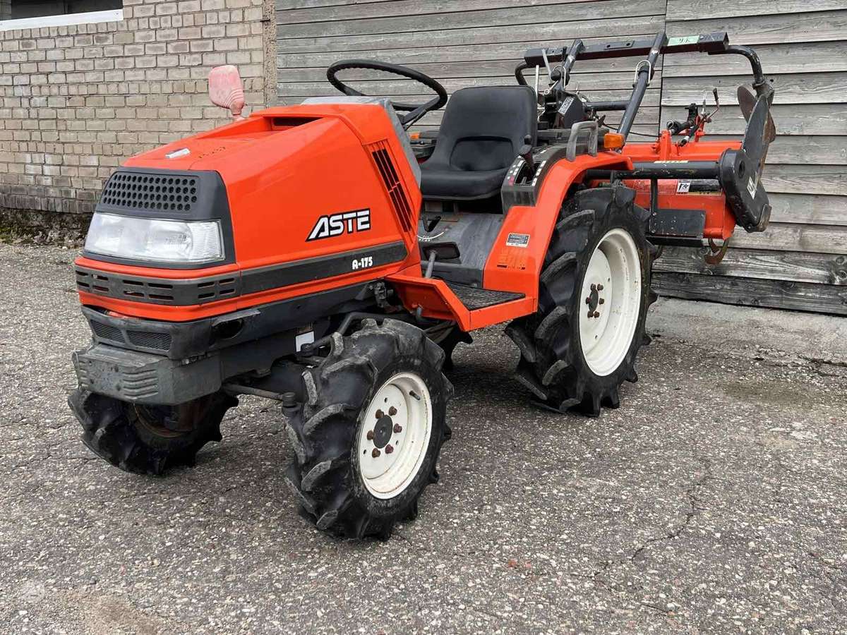 Kubota ĮVAIRIŲ MODELIŲ, traktoriai | A29765377