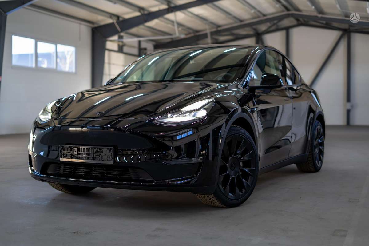 Tesla Model Y, 81 kWh, visureigis / krosoveris 2023-07 m., | A29781361