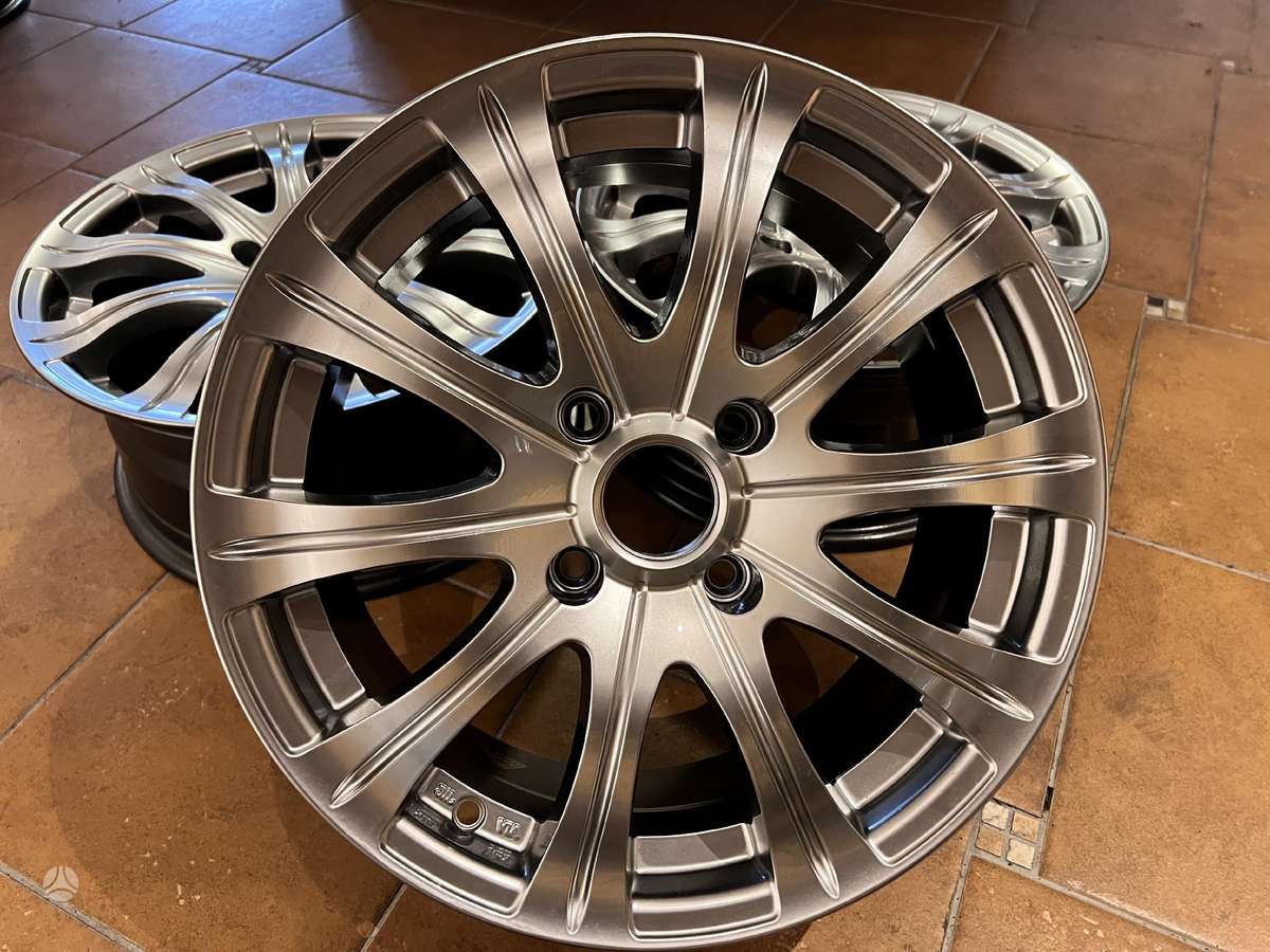 Racing Hart, lengvojo lydinio, R16 | A29810887