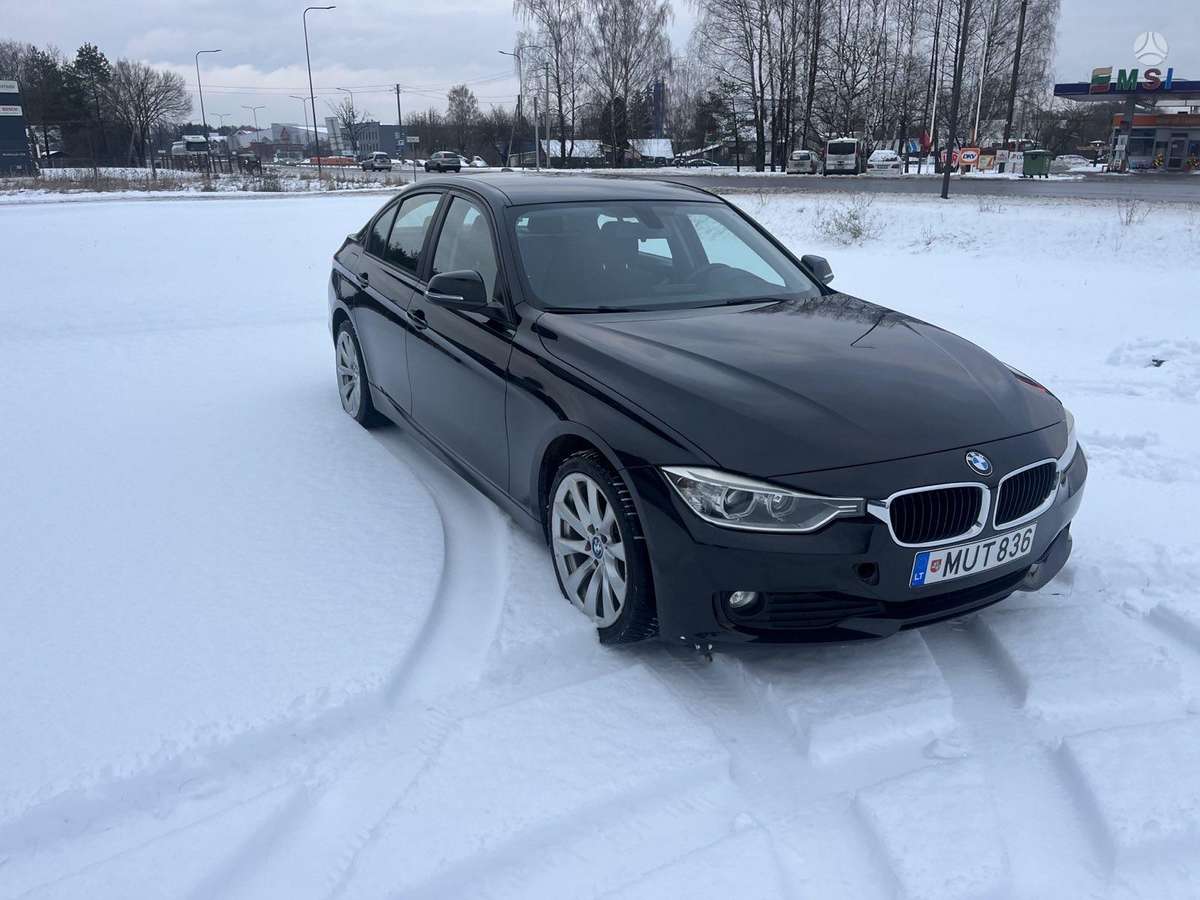 BMW 320, 2.0 l., sedanas 2012-06 m., | A29821981