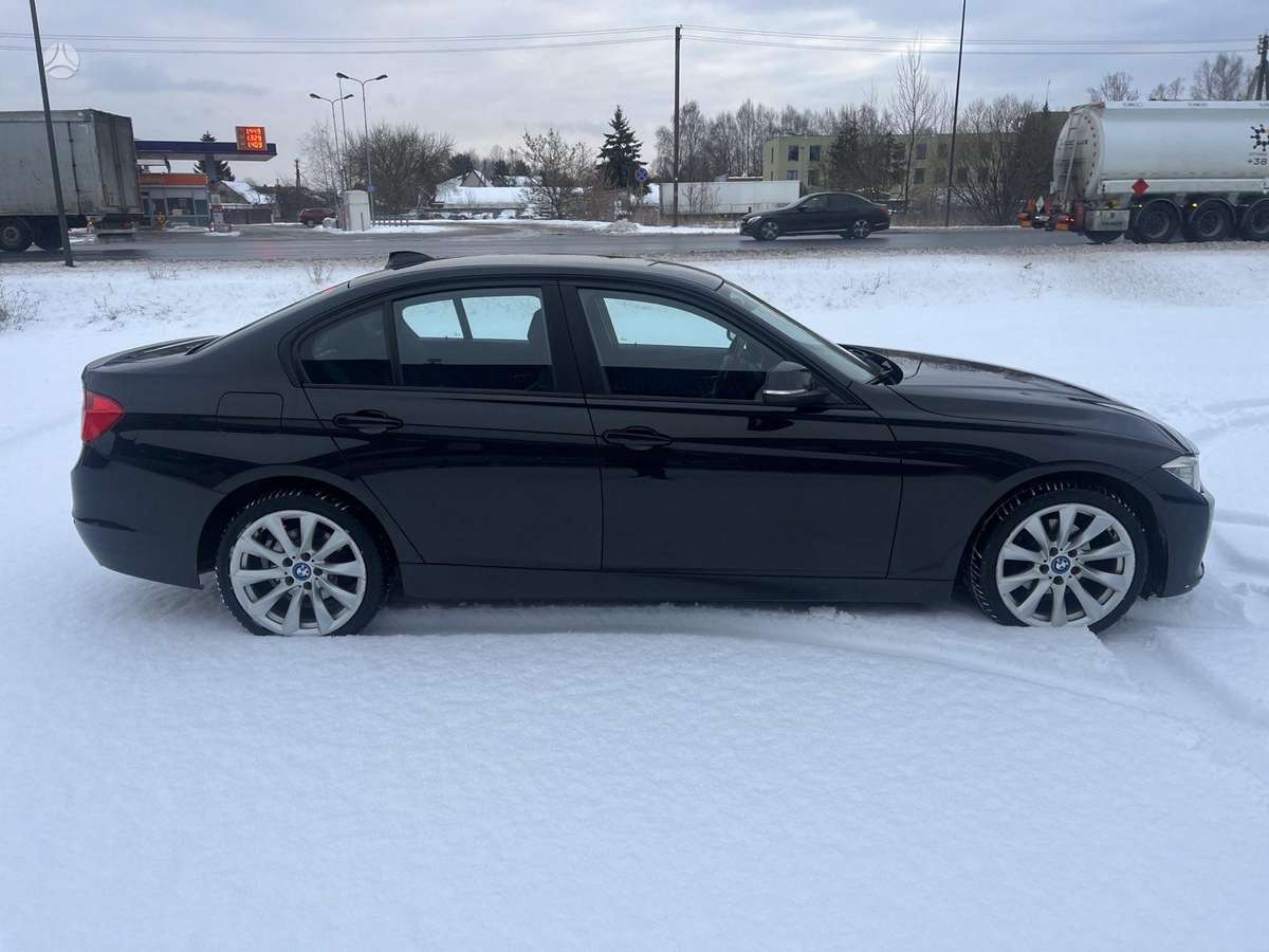 BMW 320, 2.0 l., sedanas 2012-06 m., | A29821981