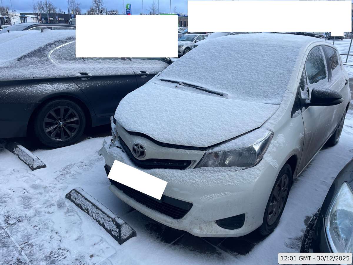 Toyota Yaris Toyota yaris europa dalimis 1 4 dyzelis 66kw mechanika 6 ...