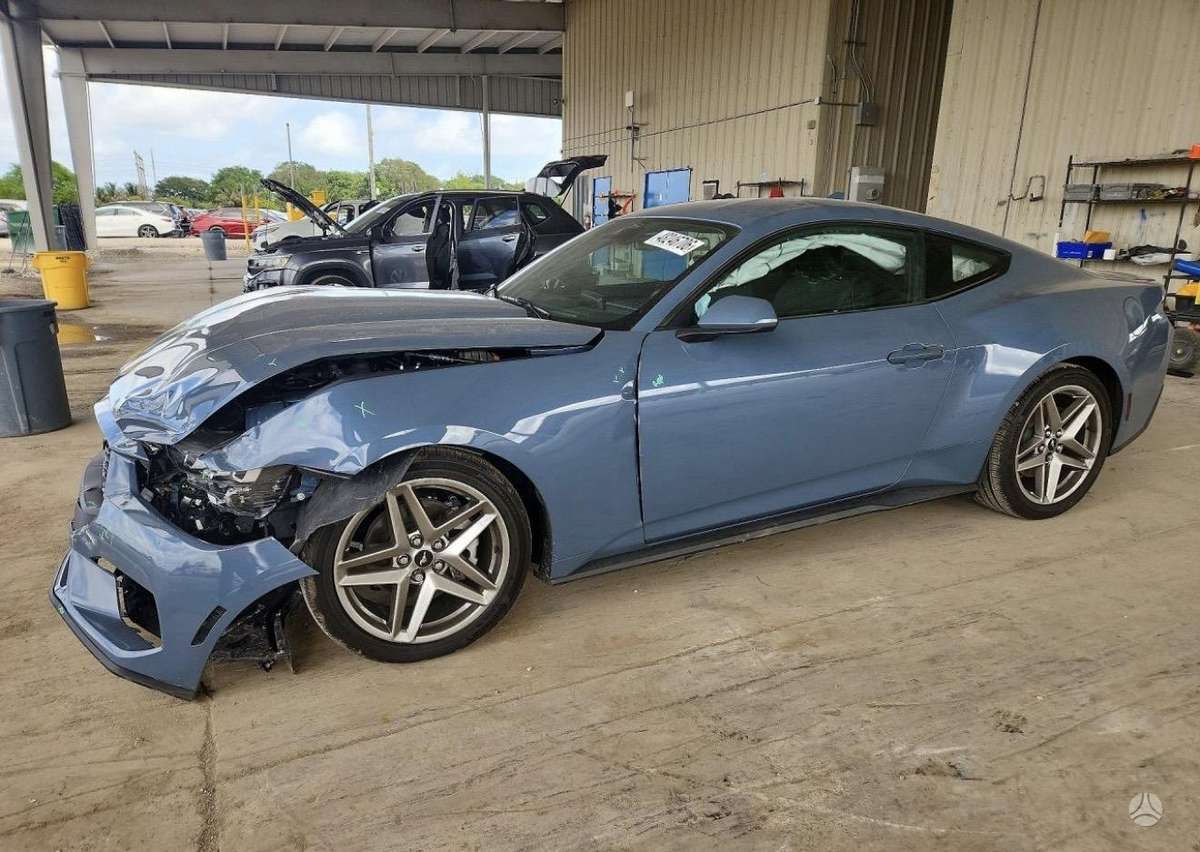 Ford Mustang, 2.3 l., coupe 2024-07 m., | A30939298