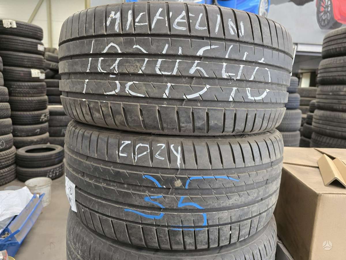 Michelin, vasarinės 245/40 R19 | A31026296