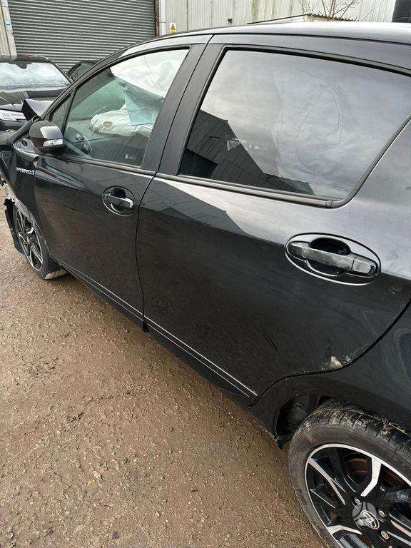 Toyota Yaris 2018-06 m., | A31028104