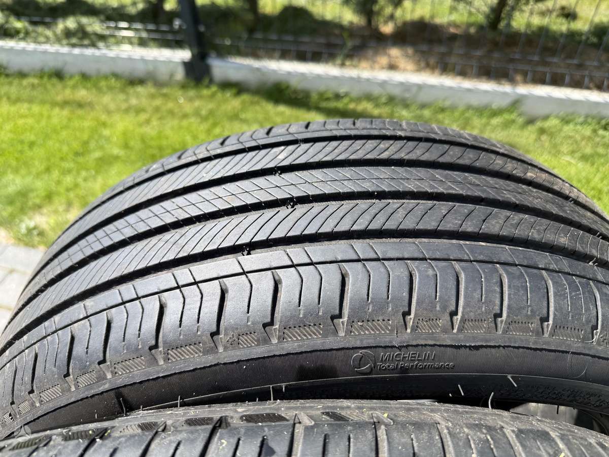 Michelin Primacy, summer 195/50 R19 | A31126080