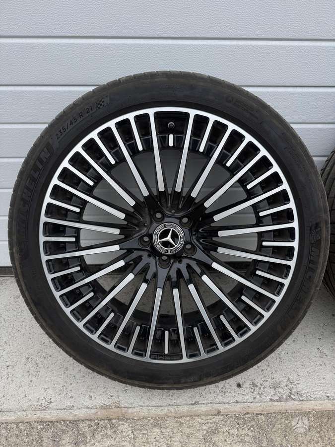 Mercedes-Benz EQC, light alloy, R21 | A31135114