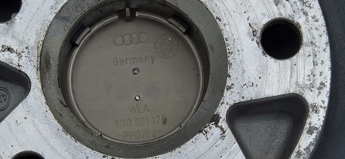 Audi A3, light alloy, R17 | A31136608