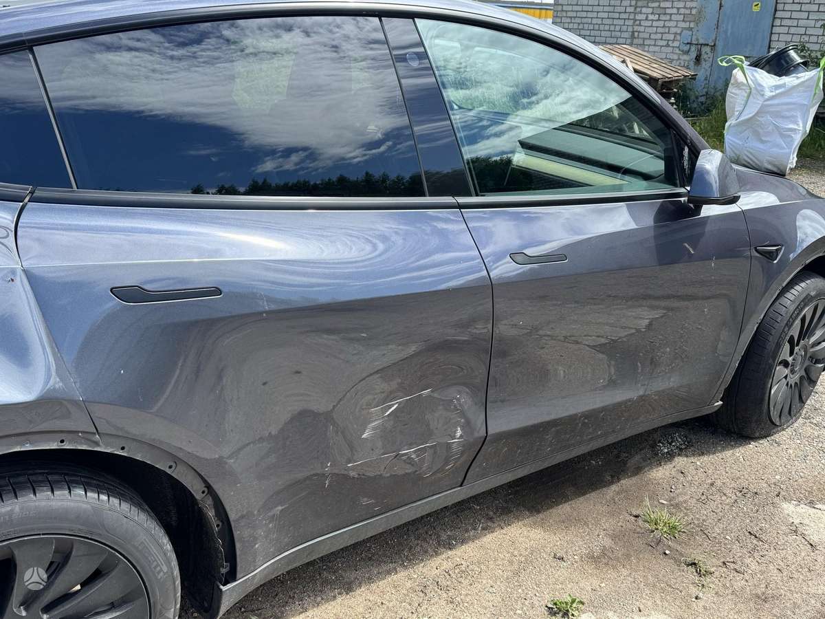 Tesla Model Y, 60 kWh, vienatūris 2023-06 m., | A31153844