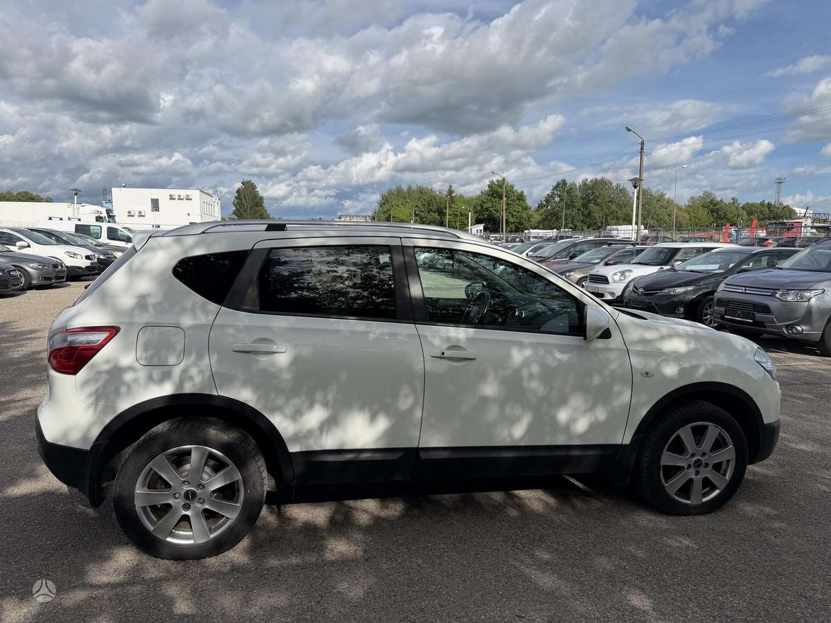 Nissan Qashqai, 1.5 l., off-road / crossover 2010-09 m., | A31154180