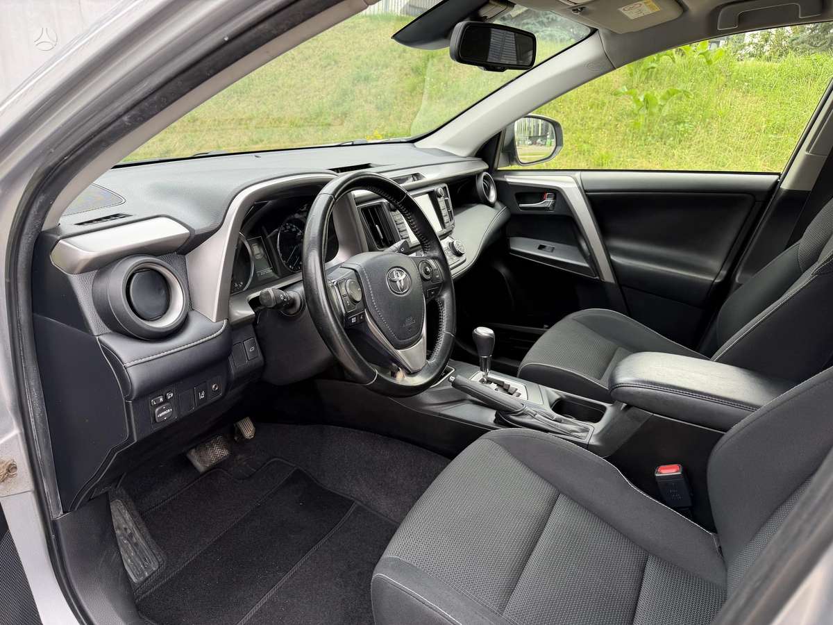 Toyota RAV4, 2.5 l., off-road / crossover 2017 m., | A31155808