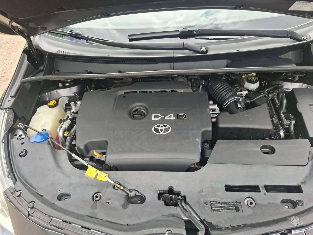 Toyota Verso, 2.0 l., mpv / minivan 2009-11 m., | A31172904