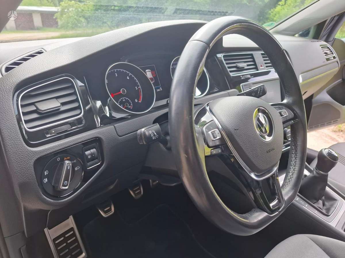 Volkswagen Golf, 1.6 l., hatchback 2016-07 m., | A31173084