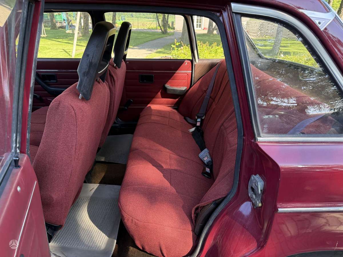 Volvo 244, 2.1 l., sedans 1975-01 m., | A31181820