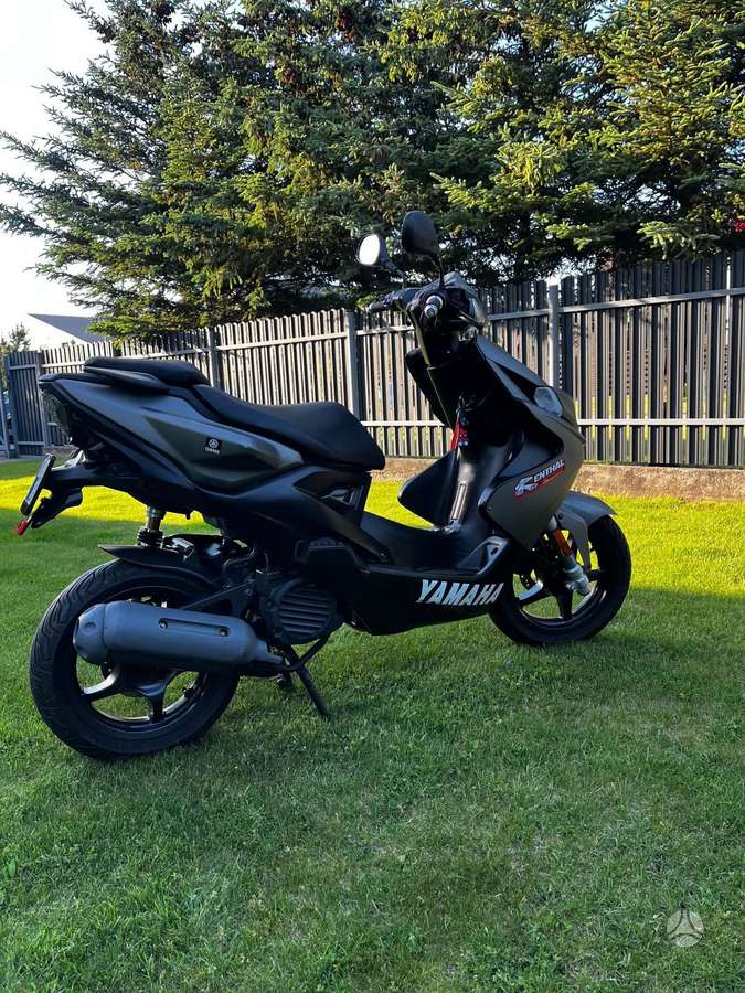Yamaha Aerox 50cc, scooters / mopeds 2014 m., | A31200308