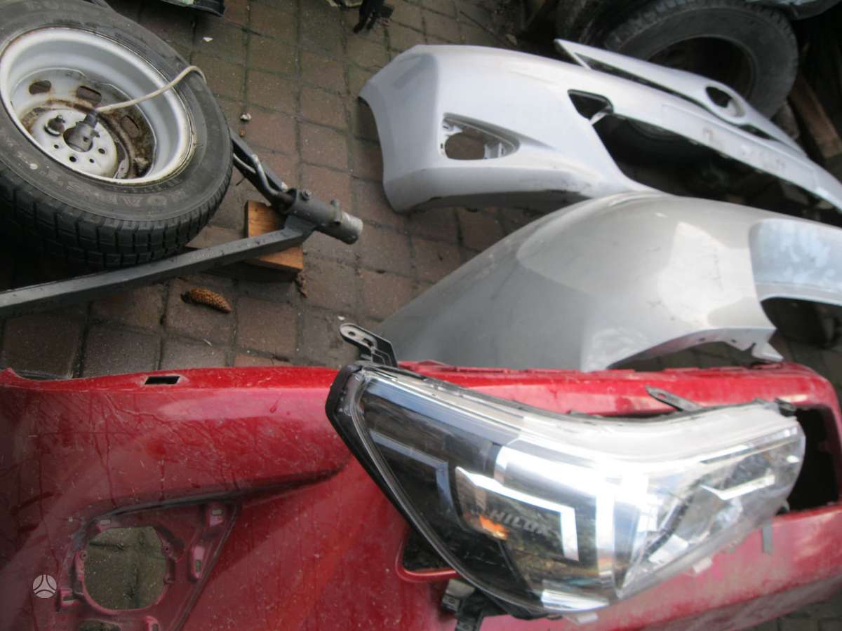 Toyota Hilux, 90975-02159, buferiai radijatoriai žibintai grotelės 2018 ...
