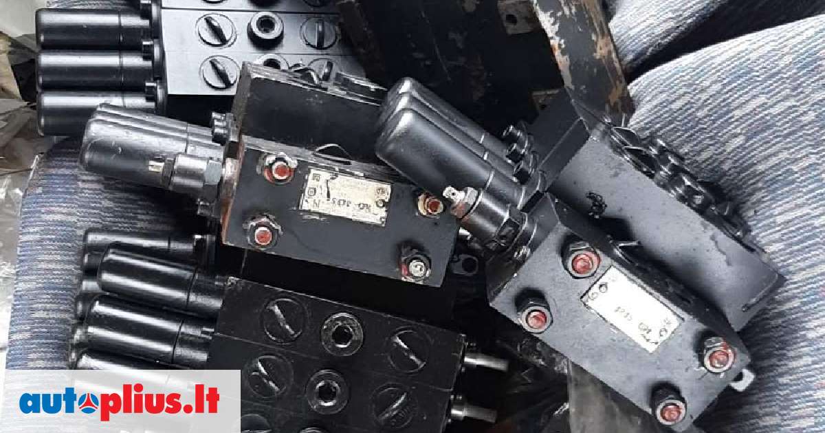 MTZ 320.4 2013 m., | A20795130