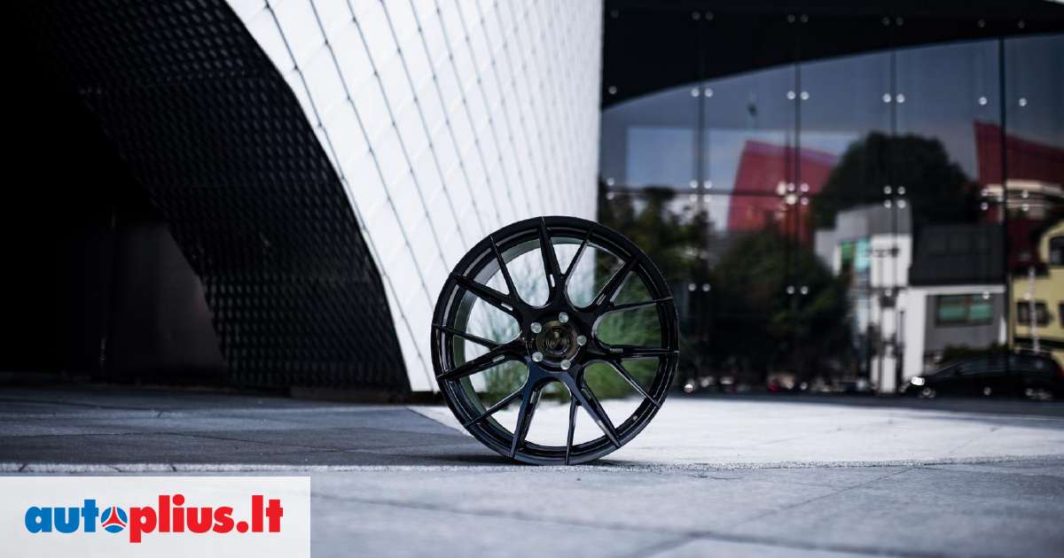 Japan Racing JR42 Black FlowFormed, lengvojo lydinio, R22 | A20809002