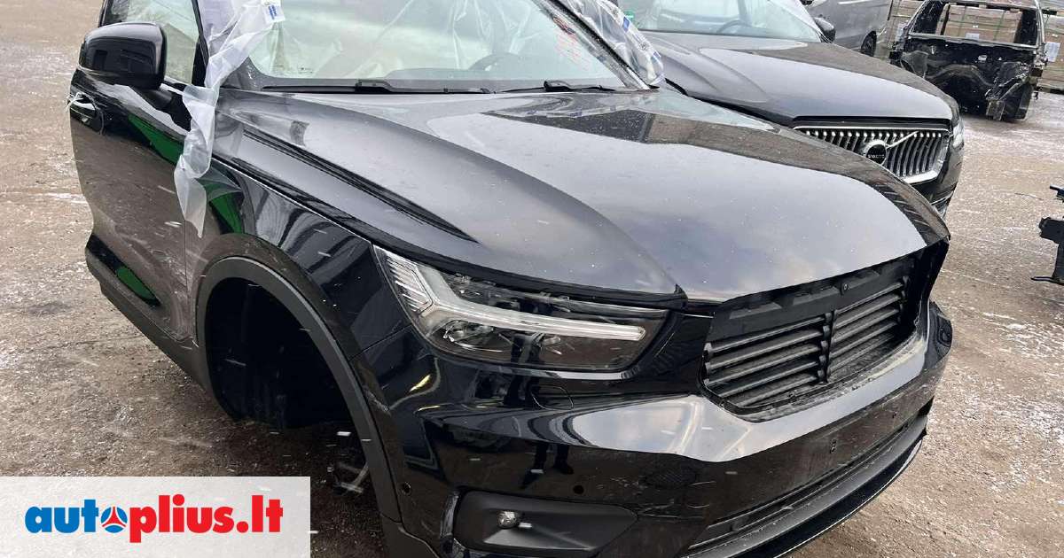 Volvo XC40 dalimis. Volvo xc40 2021 recharge spalvos kodas void 019 ...
