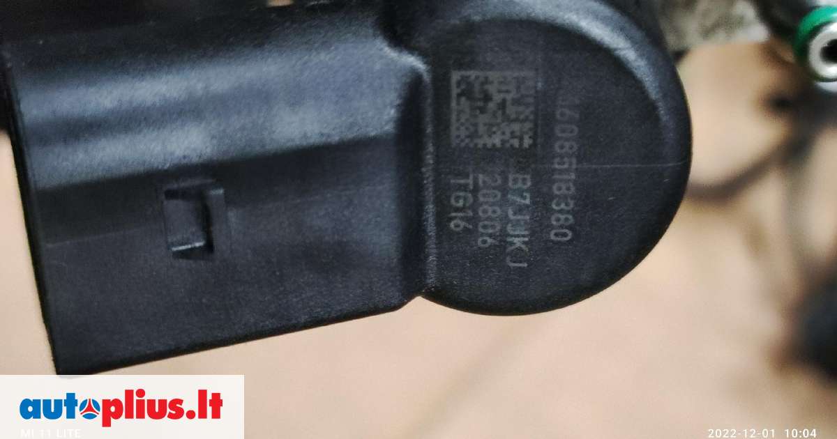 Citroen Grand C4 Picasso dalimis. Variklis ir viskas kas ant jo didelis ...