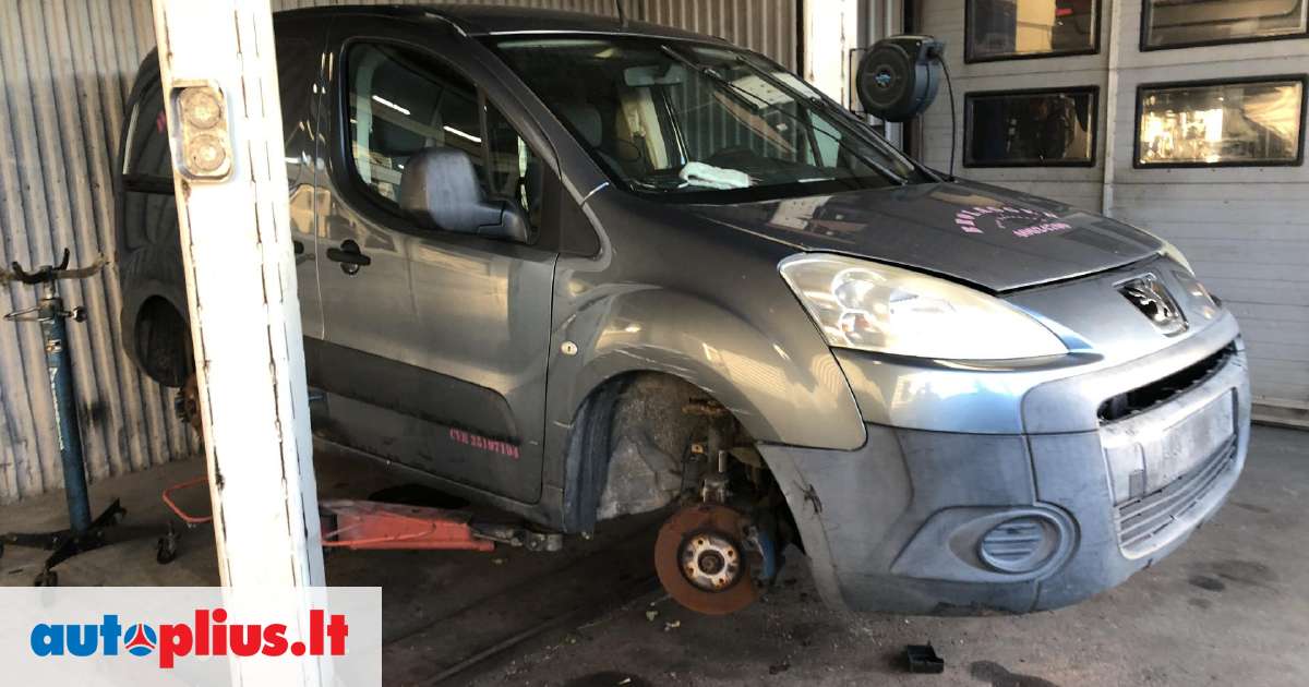 Peugeot Partner dalimis. Naudotos lengvųjų automobilių ir mikroautobusų ...