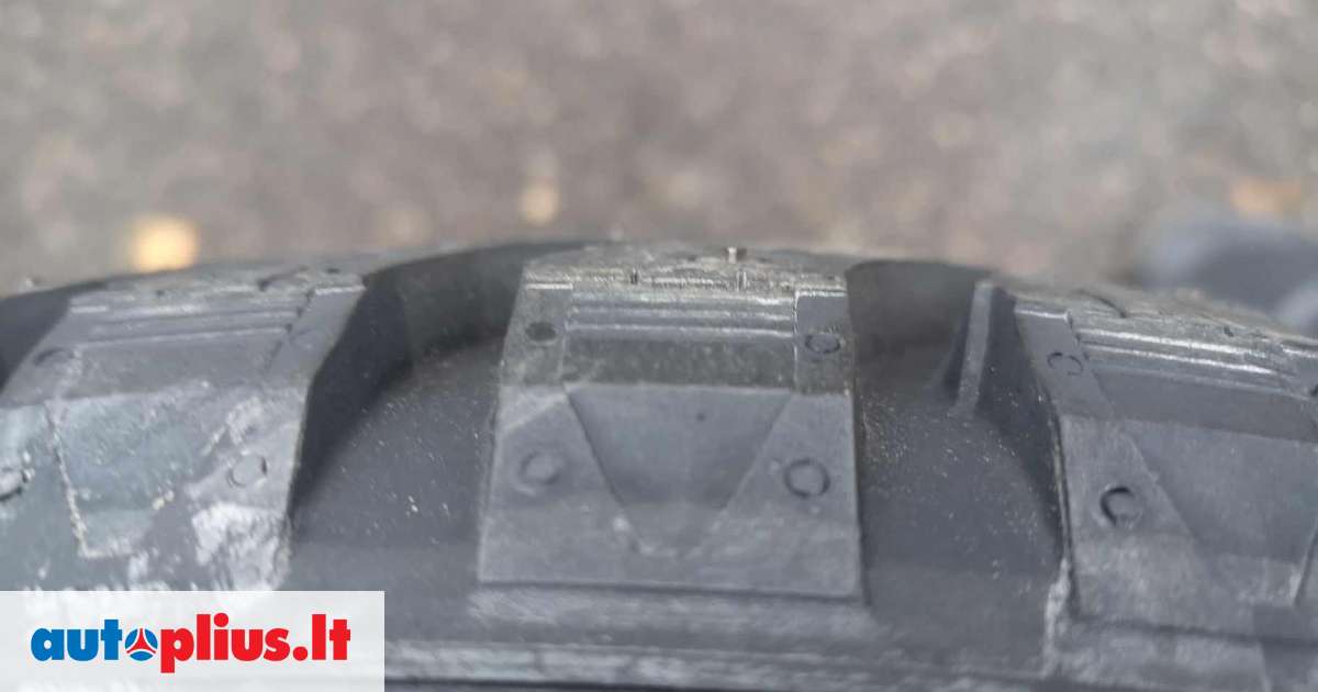 Nokian, žieminės 275/40 R20 | A24592856