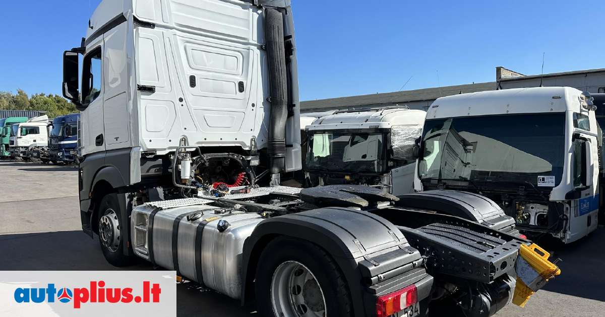 Mercedes-Benz Actros MP4 Dalys, vilkikai | A8401601