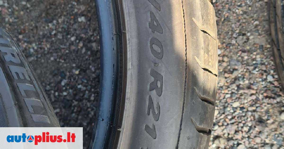 Pirelli, summer 265/40 R21 | A26525308