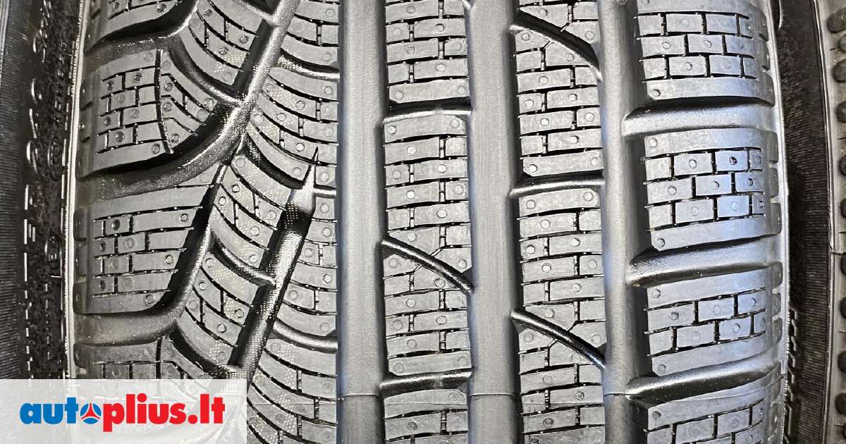 Pirelli SottoZero Winter 240, winter 215/40 R18 | A26583119