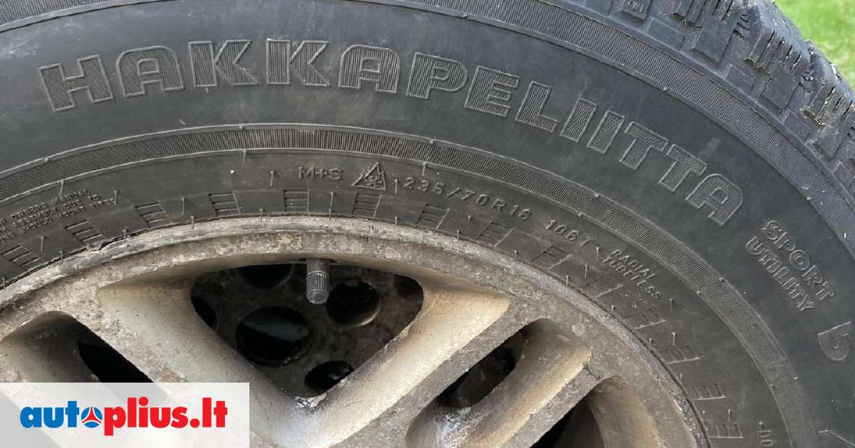 Nokian Hakkapeliitta, зимние 235/70 R16 | A26655643