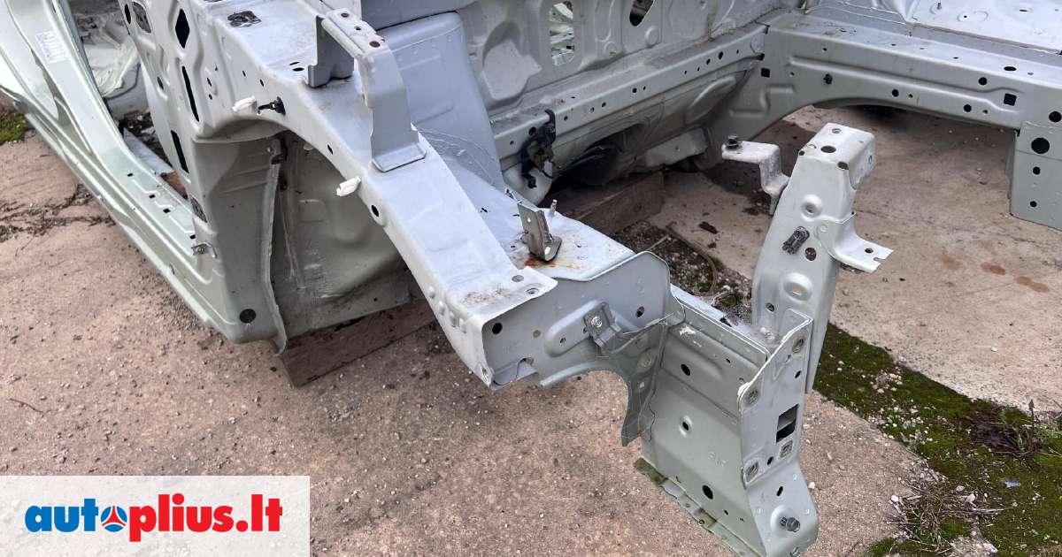 Nissan Leaf Kėbulas dalimis ketvirčiai po 500e 2019-06 m., | A26715393