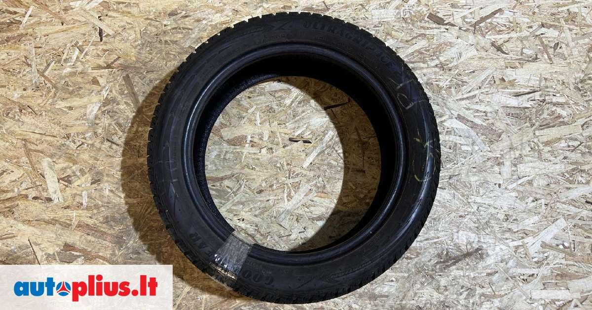 Bridgestone BLIZZAK LM005, winter 215/45 R18 | A26873679