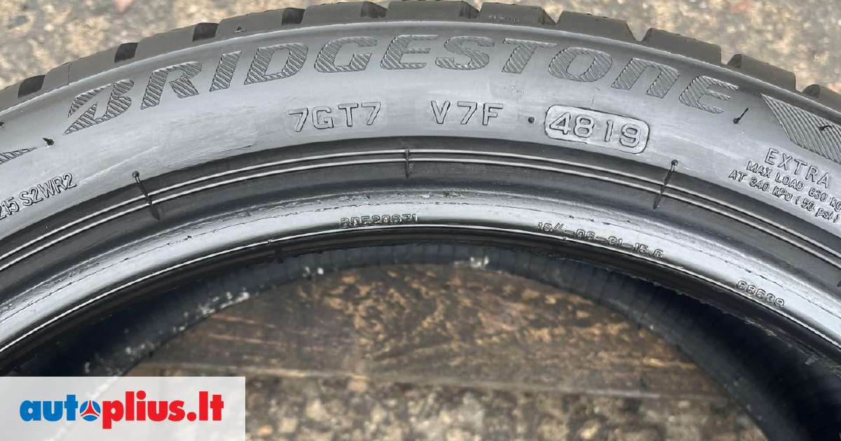 Bridgestone Blizzak LM001, winter 225/40 R18 | A26882719