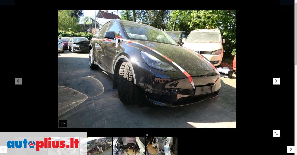 Tesla Model Y, 75 kWh, off-road / crossover 2024 m., | A26927151